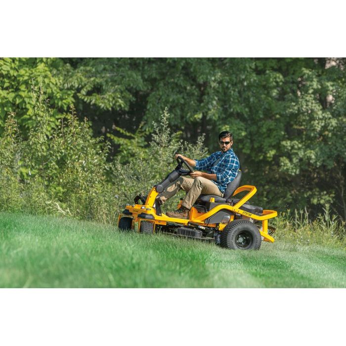 Cub Cadet Ultima ZTS1 46 Mower with Enhanced Stability - YARDWORX